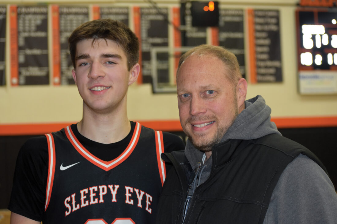 Sleepy Eye’s all-time top rebounders meet | News, Sports, Jobs - The Journal